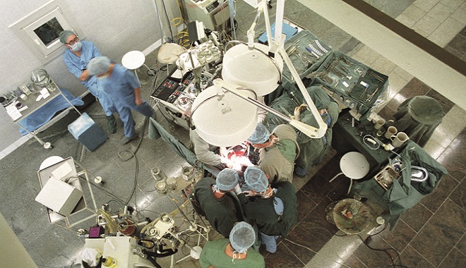 Transplants and brain death | PEMPTOUSIA